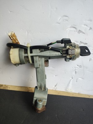 96 To 03 Toyota Tacoma 96 to 02 4Runner Ignition Switch W1 OEM KEY ...