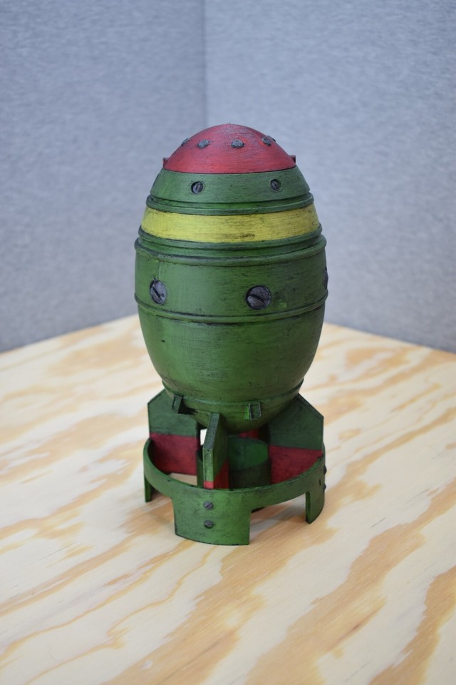 Magic the Gathering Fallout Mini Nuke Deck Box - Fallout Themed Deck ...