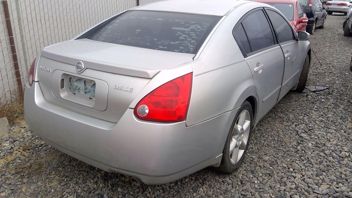 Nissan Maxima 2004 Black