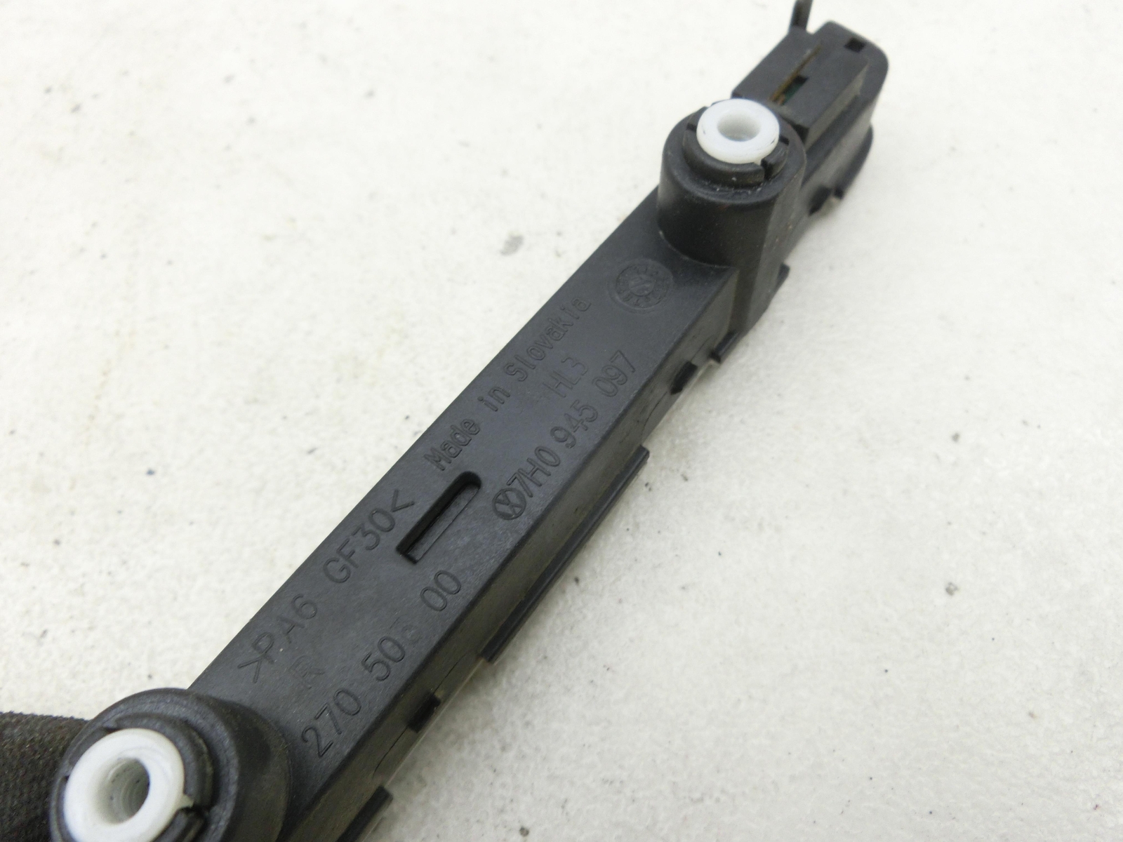 Reflector for Bumper Rear Right VW T5 7H 03-09 7H0945097 7H0945097B | eBay