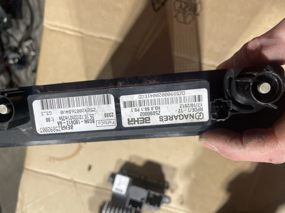 VOLVO LAND ROVER ELECTRIC HEATER ELEMENT CORE MATRIX BG9N-18D612-AA ...