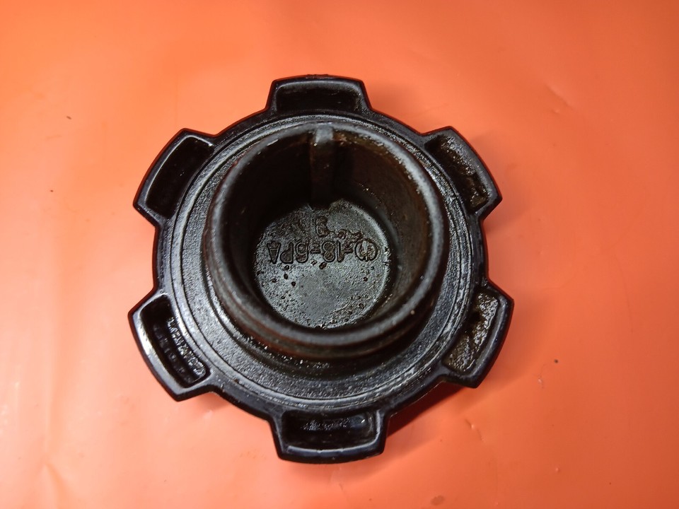 79-04 Toyota Truck Pickup 20R 22R 22RE 3VZE 5VZFE Oil Filler Cap New Logo | eBay