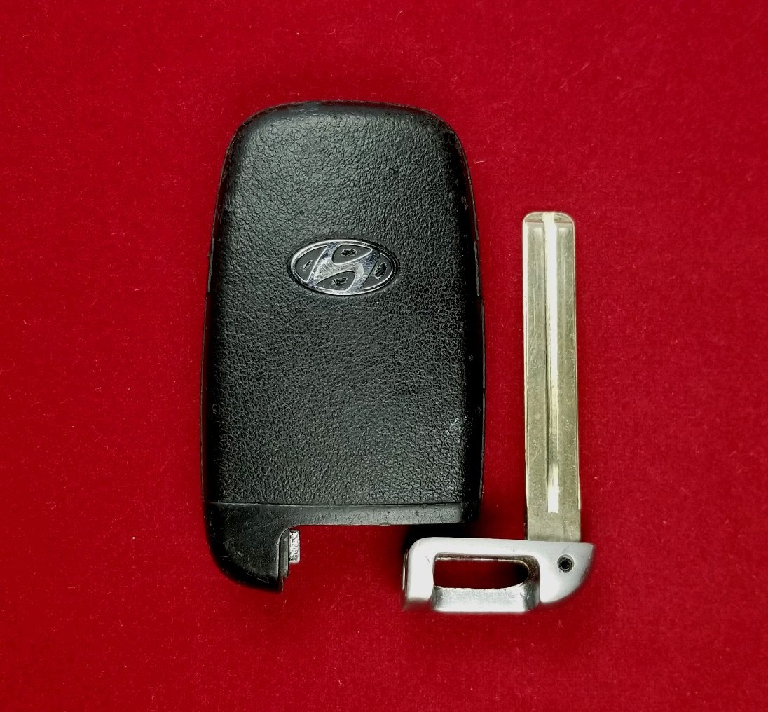 UNLOCKED OEM 2009 - 2011 Hyundai Genesis Smart Key 4B Trunk SY5BH4FNA04 ...