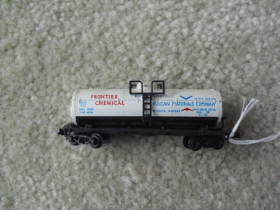 Vintage N Scale Atlas Frontier Chemical 2262 Single Dome Tank Car | eBay
