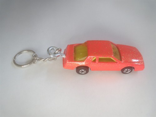1980's CHEVROLET MONTE CARLO DIECAST MODEL TOY CAR KEYCHAIN KEYRING ...