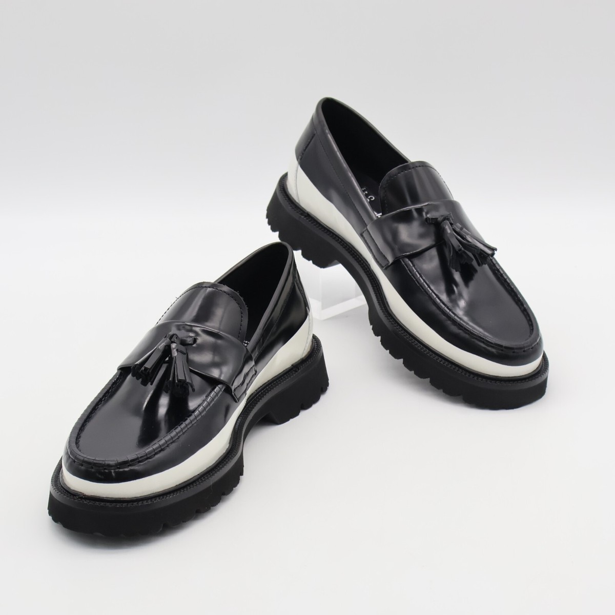C38634 Fragment COLE HAAN American Classics Tassel Loafer C38634 Fragment COLE HAAN American Classics Tassel Loafer