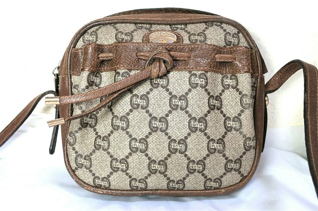 Gucci Sling Bag Round Logo | Paul Smith