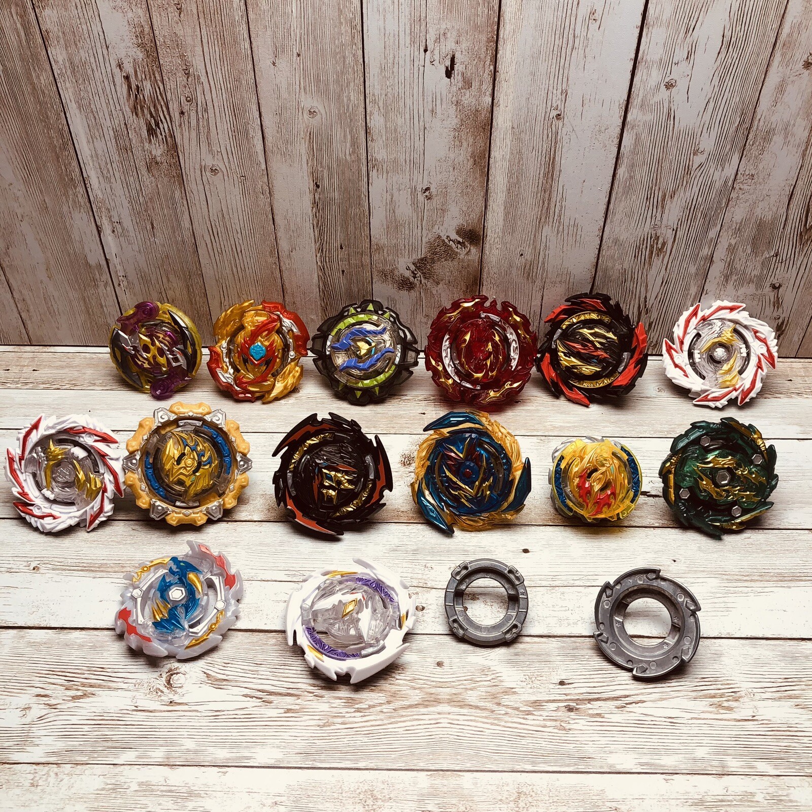 Beyblade Metal Lot Of 16 Pieces As Shown | eBay