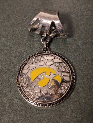 Iowa Hawkeyes Scarf Clip Holder Ring | eBay