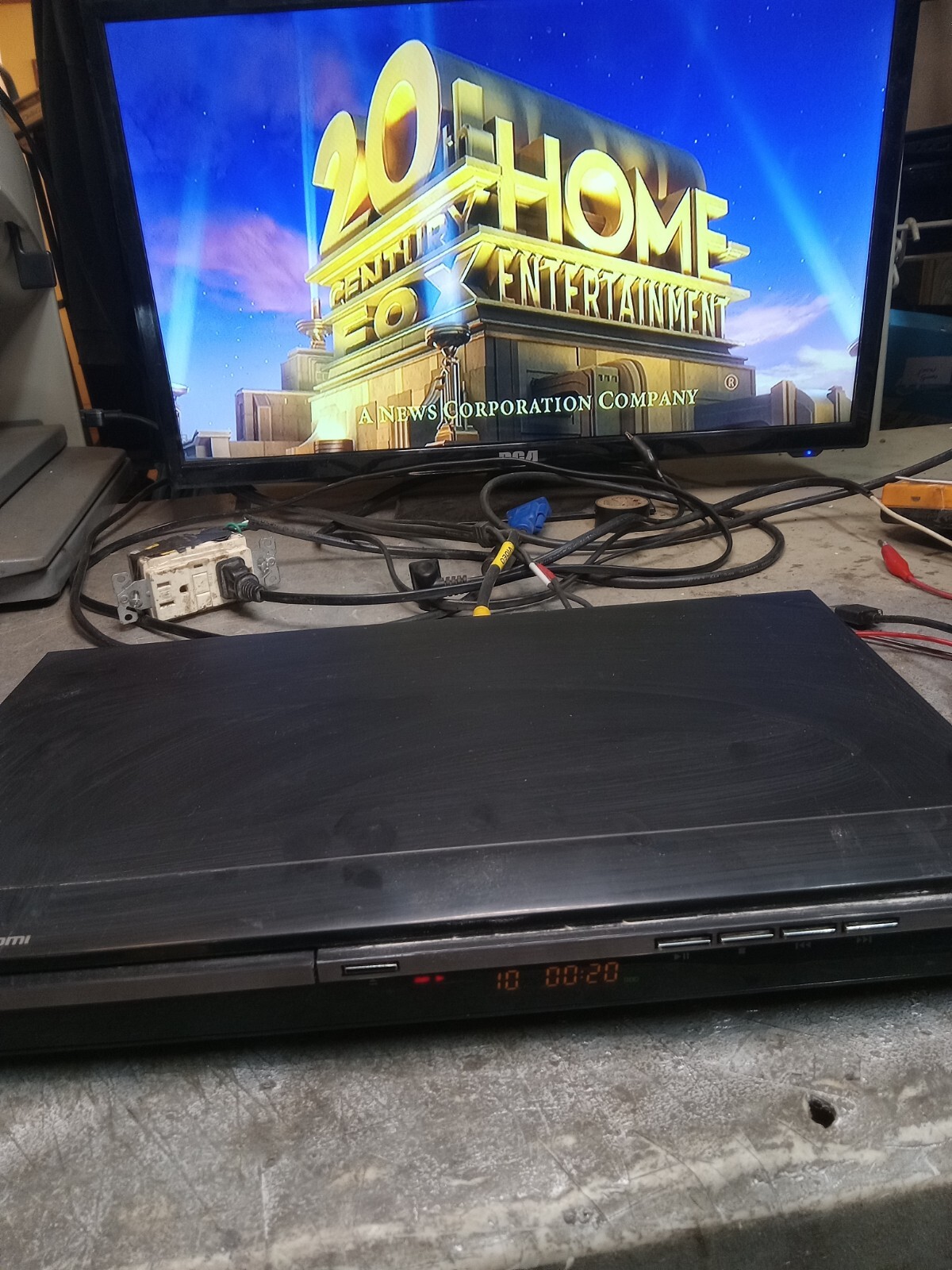 Tested! Pic Proof! No Remote - Memorex DVD/CD Player MVD2047 | eBay