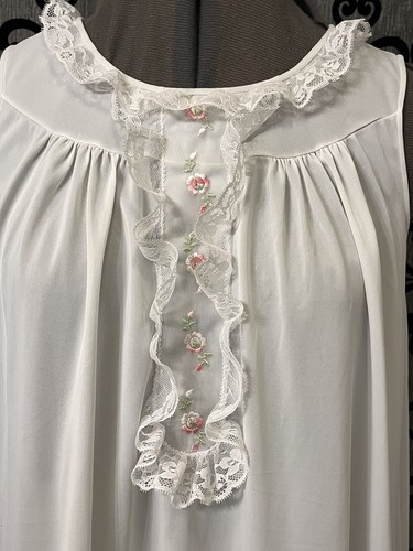 Shadowline White Negligee Nylon Sissy Nightgown Lace … - Gem