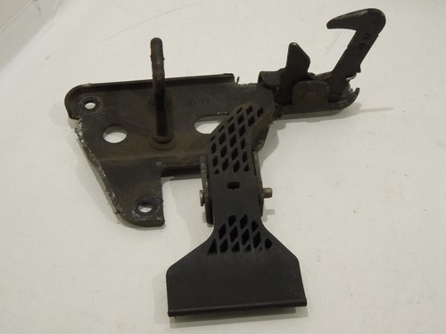 Audi A4 Cabriolet 8H B7 Bonnet Release Catch Mechanism 8E0823480F | eBay