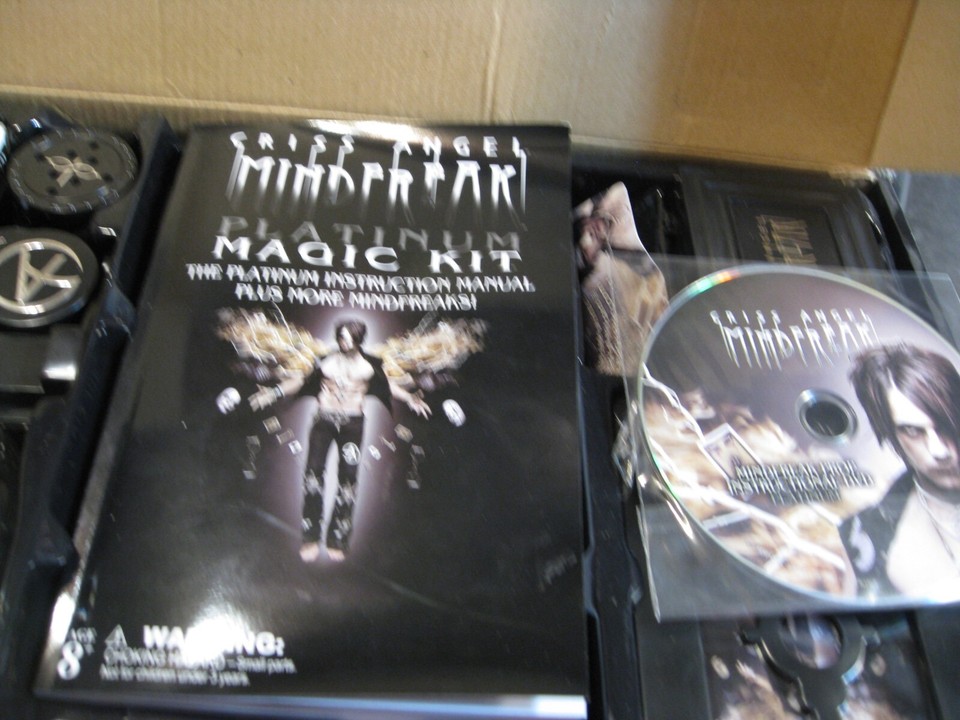Criss Angel Mind Freak Platinum Ultimate Magic Kit Set - 350 Tricks ...