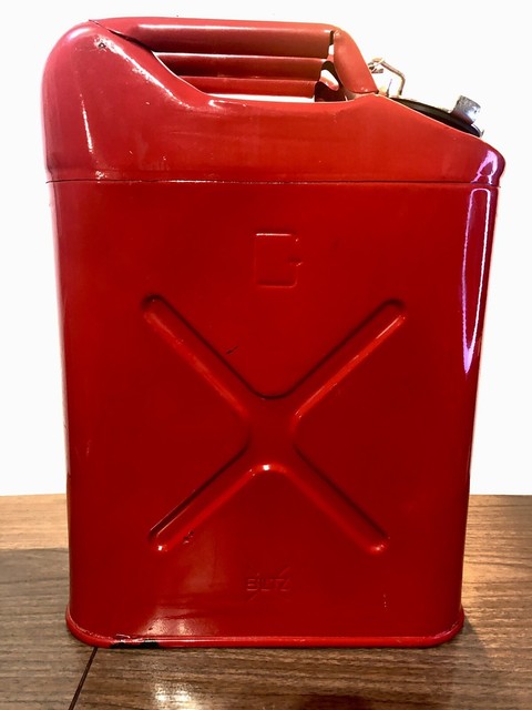 Vintage 5 Gallon Blitz Metal Red Jerry Gas Can USMC 20-5-85 Screw On ...