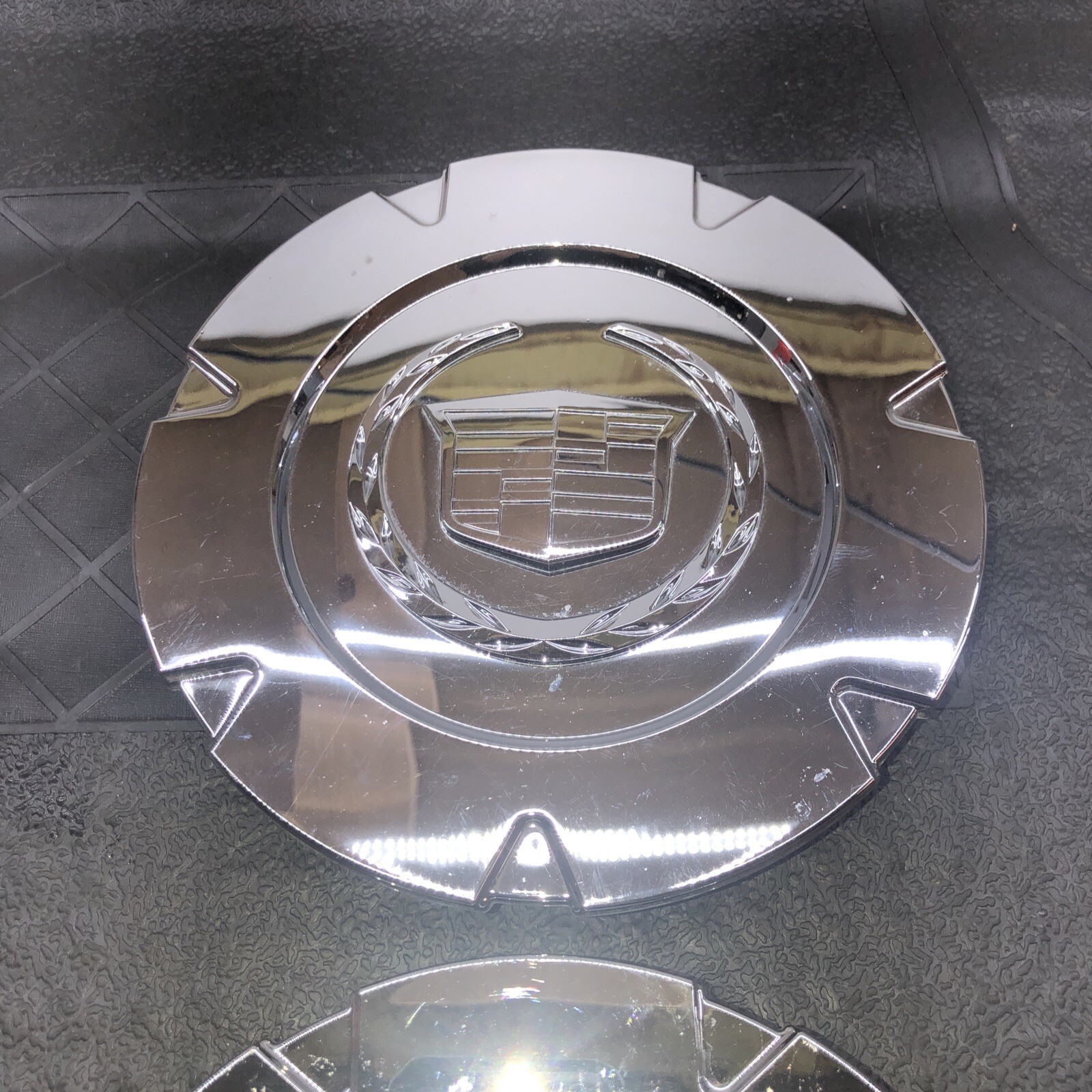 CADILLAC ESCALADE OEM WHEEL CENTER CAP CHROME FINISH 9596479 2007-2014 ...