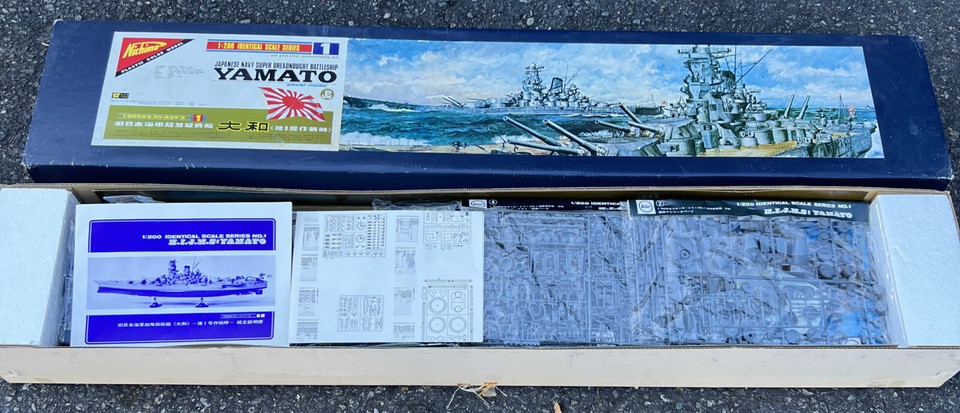 NICHIMO 1/200 Complete Scale Model Battleship Yamato Plastic model ...
