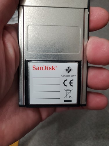 COMPACT FLASH ADAPTER TYPE II 2 GB Scandisk compact Flash 15 R MB/s 13 ...