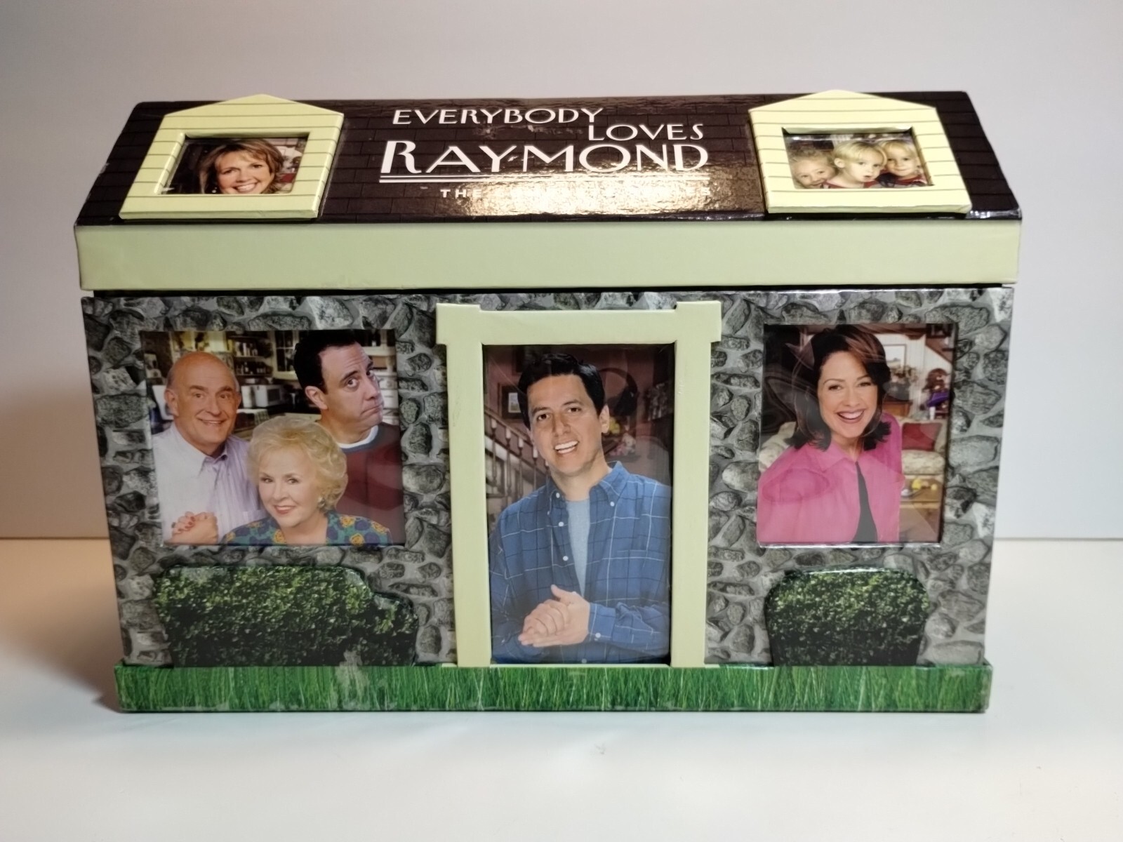 Everybody Loves Raymond Complete Series House Box (DVD, 2007, 44-Disc ...