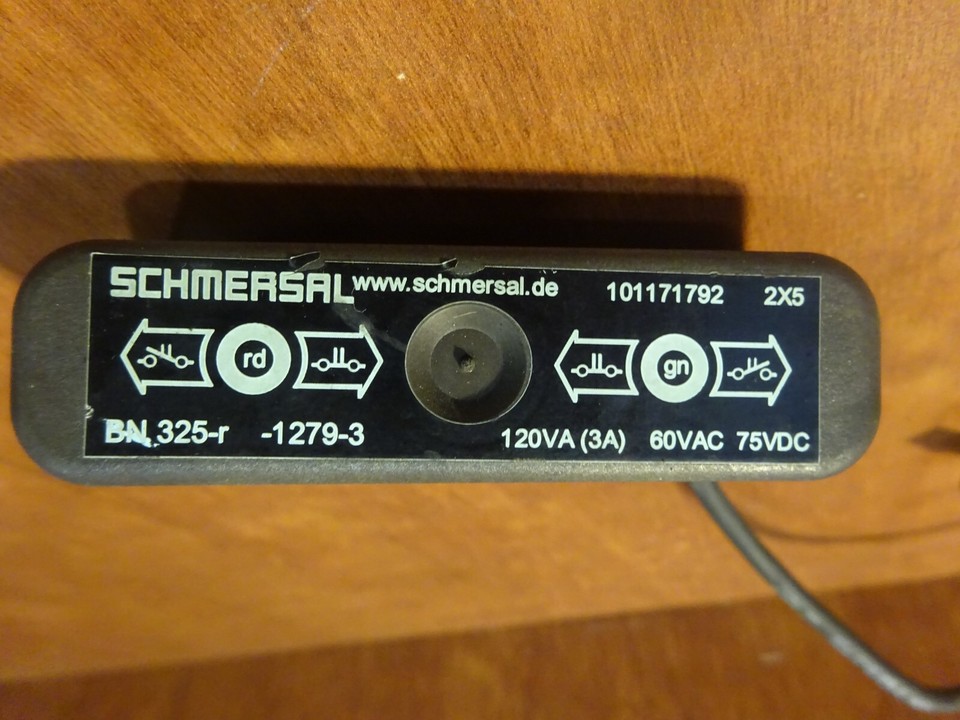 Schmersal BN325-r-1279-3 magnetic reed switch 101171792 | eBay