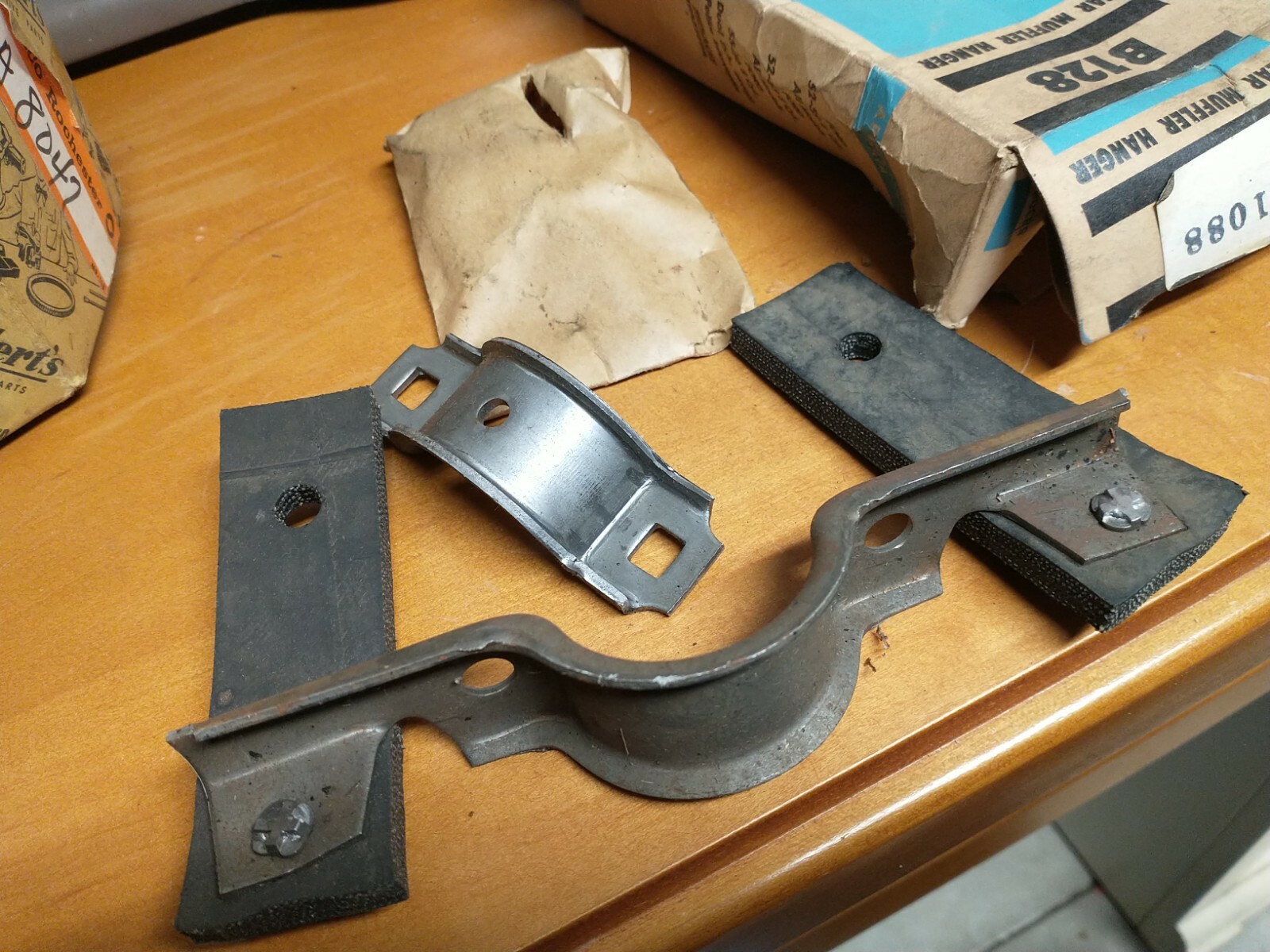 Pair Vintage Ford thunderbird Exhaust Hangers 52-56 yblock hot rod ...