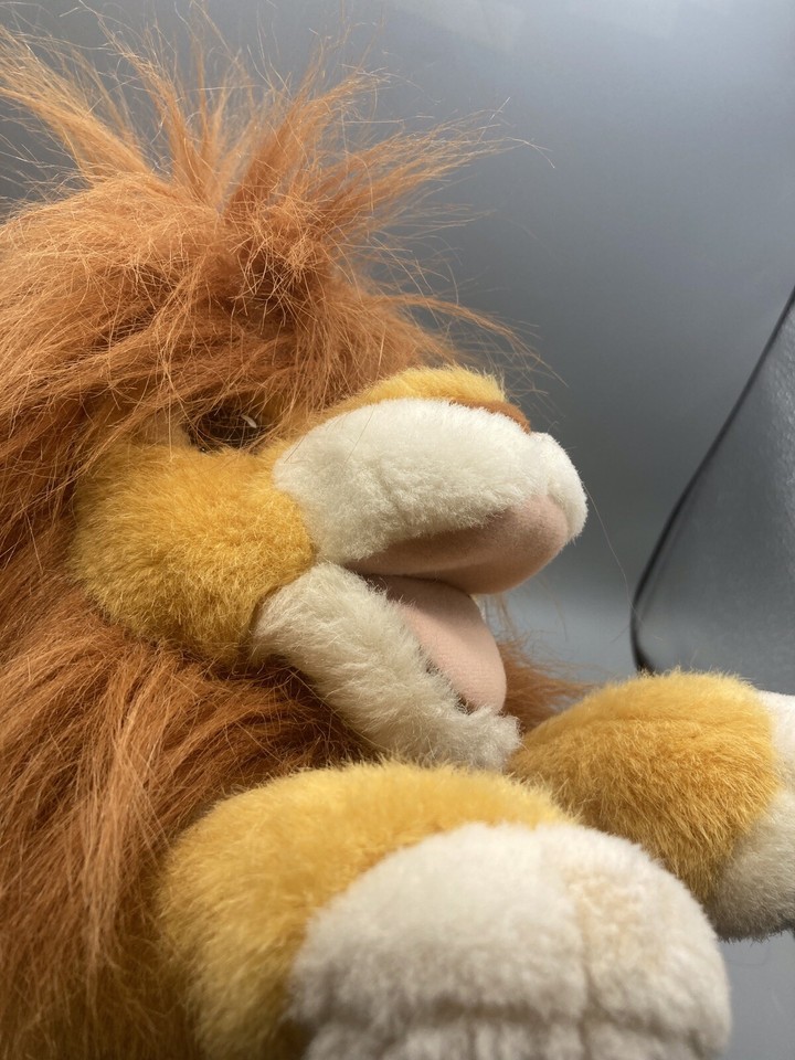 2 Lion King Plush SIMBA PUPPET ‘93 ROAR WORKS, ‘94 GROW-UP SIMBA MANE ...