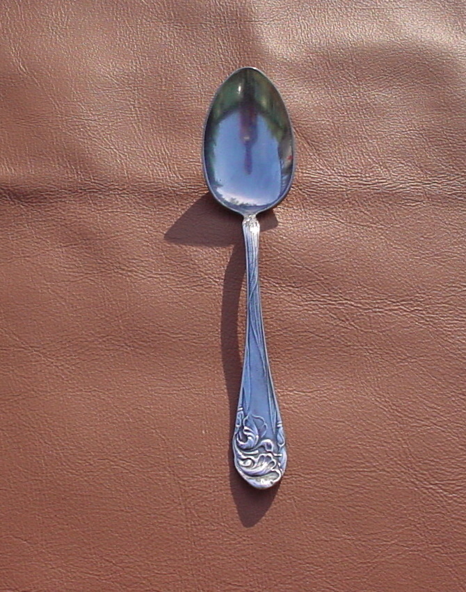 FLOWER DE LUCE Community Silver Triple Plus Teaspoon Good condition | eBay