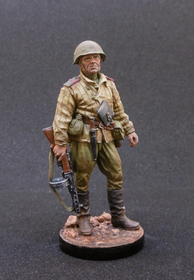 54mm Collectible miniature. HQ painted. WW II Red Army Sergant. After ...