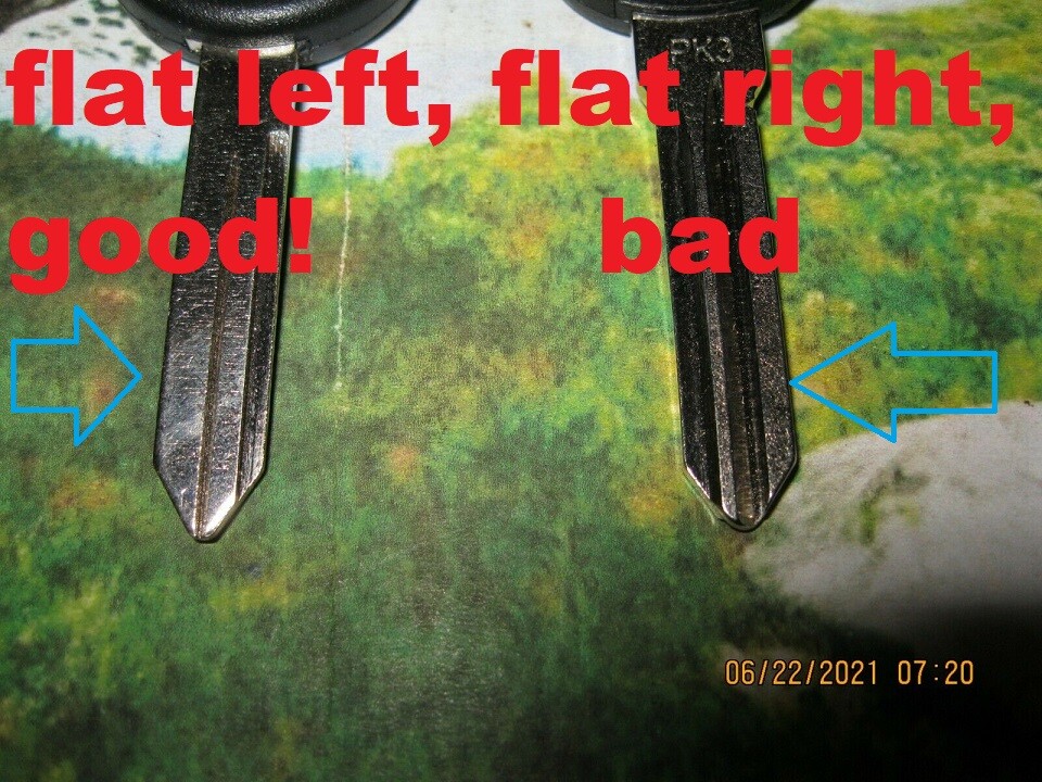 00-07 Buick LeSabre Park Avenue Rendezvous Ignition Door PK3 Chip Key ...