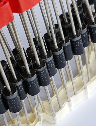 [4 pcs] SR3200 3A 200V SCHOTTKY RECTIFIER (SB3200,MBR3200 equiv+ SR3100 ...