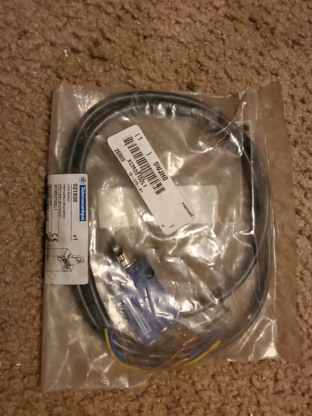 Telemecanique XCMD2102L1 Limit Switch | eBay