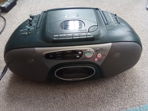 Sanyo portable cd/radio/tape player | eBay UK