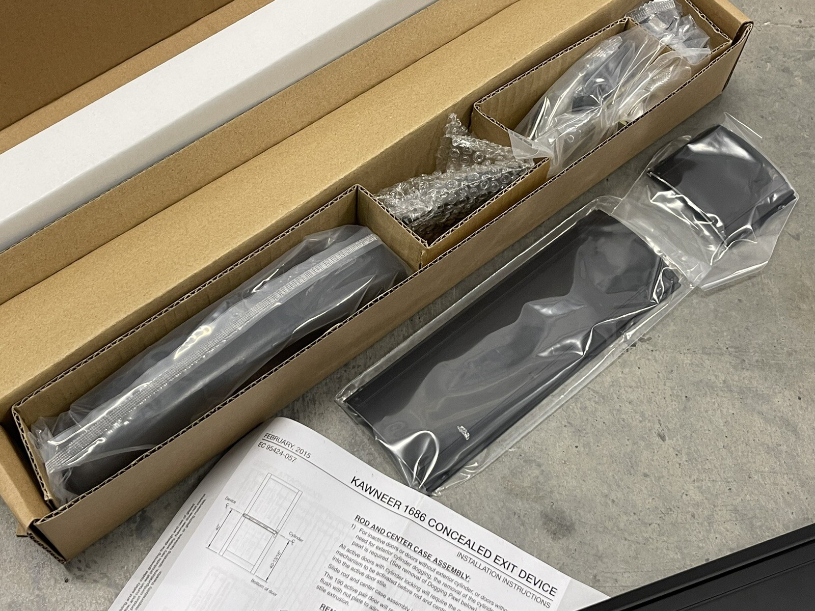 KAWNEER 133621-40 1686 CONCEALED ROD EXIT DEVICE for 3' DOOR LH DARK ...