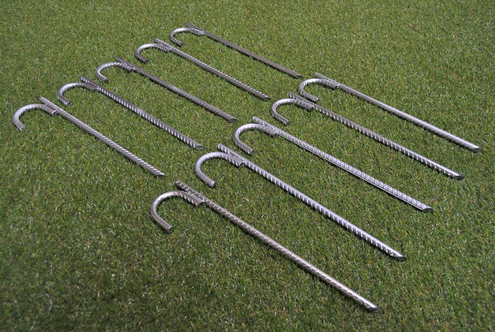 10 x Heavy Duty Ground Peg Gazebo Marquee Bouncy Castle Trampoline ...