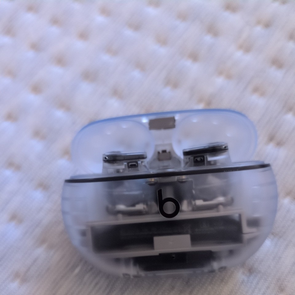 Beats Studio Buds+ True Wireless Noise Cancelling Earbuds - Transparent ...