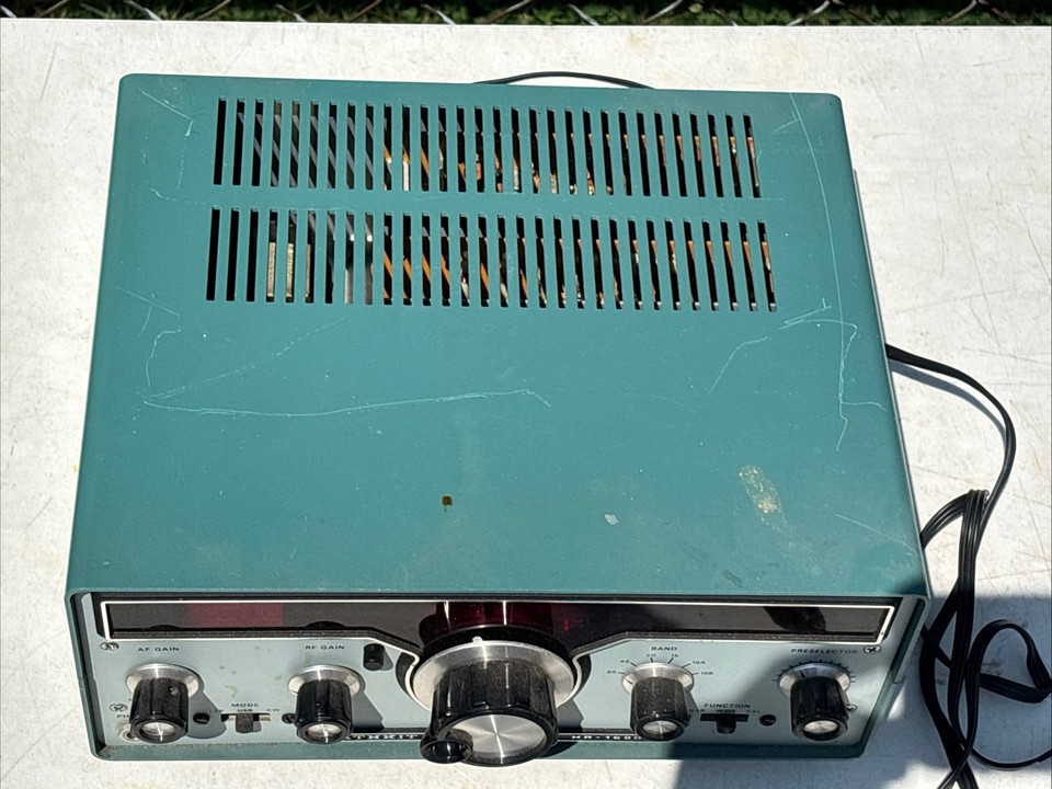 Heathkit HR-1680 Ham Shortwave Receiver Powers On Untested Sold As Is ...