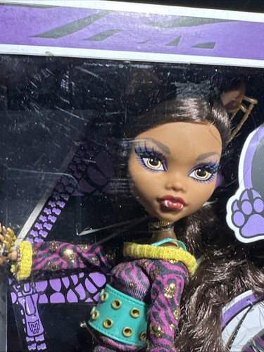 MONSTER HIGH FIRST WAVE SCHOOLS OUT CLAWDEEN WOLF 2011 | eBay