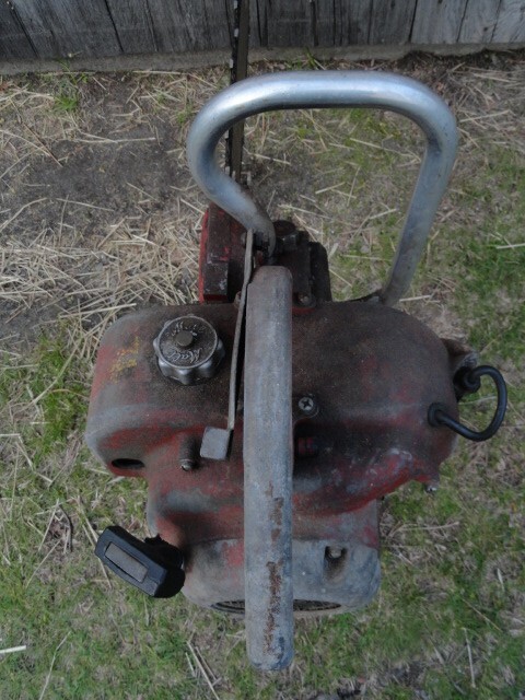 RARE Antique MALL Chainsaw Chain Saw w/ 20" Bar & Log Spikes Model 12A ...