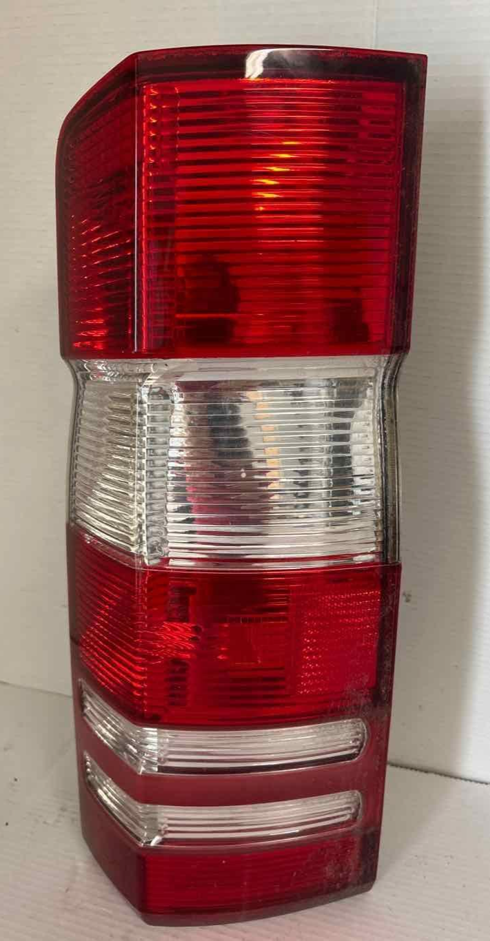 2013 MERCEDES SPRINTER CARGO VAN 2500 REAR RH PASSENGER SIDE TAILLIGHT ...