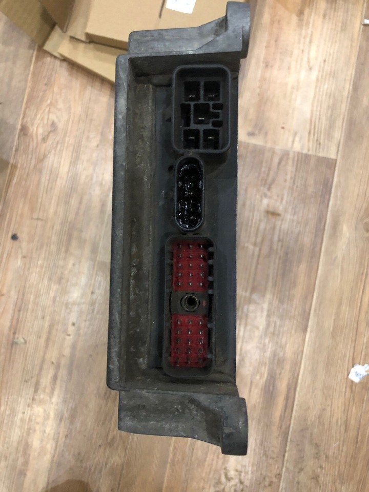 Detroit Diesel Control Module Ddec III R23518743 | eBay