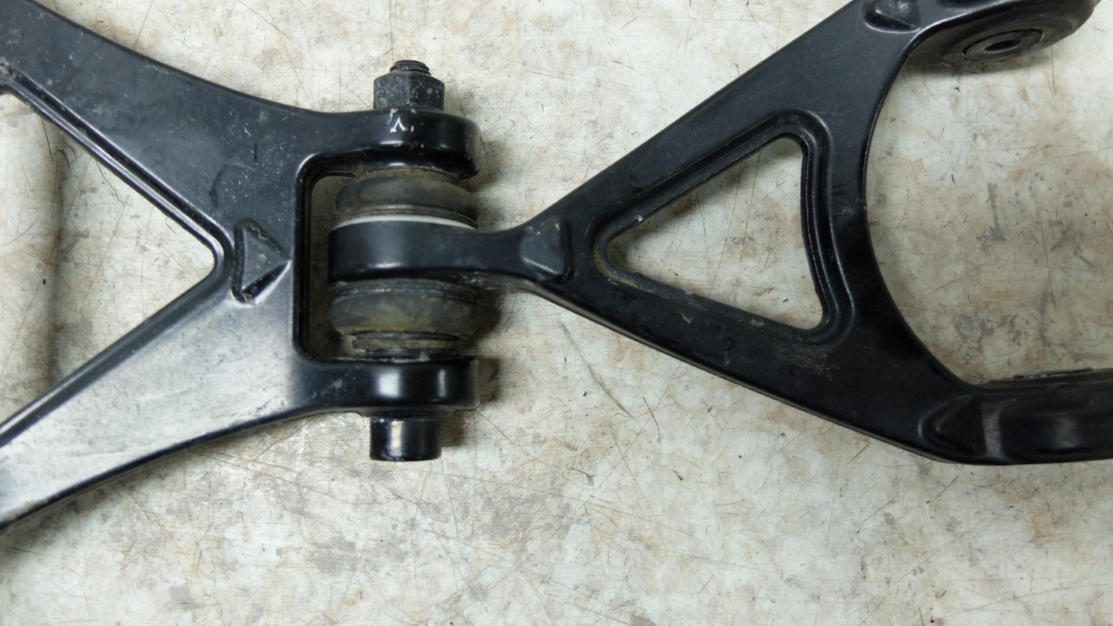 06 BMW K 1200 S K1200 K1200s front shock scissor linkage link arm | eBay