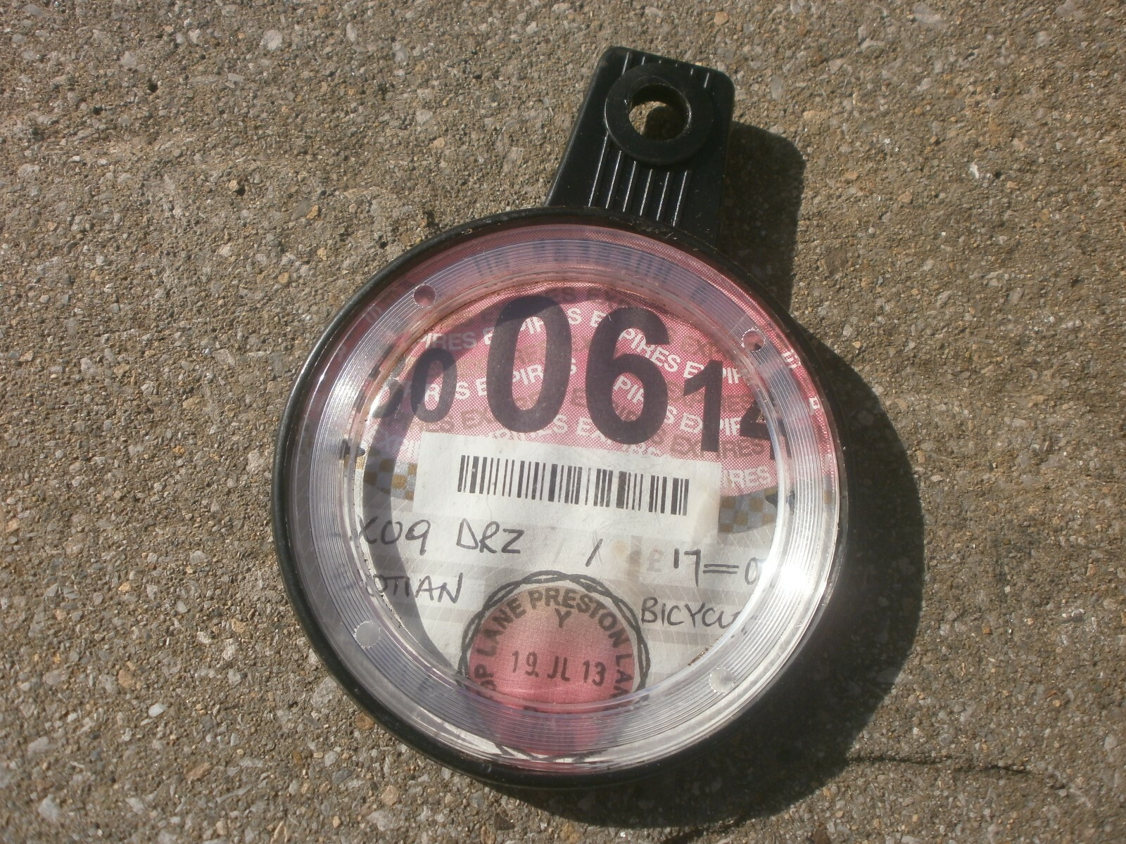 GREAT BRITAIN MOTORCYCLE TAX DISC HOLDER JUNE 2014 # LX09 DRZ RARE ...