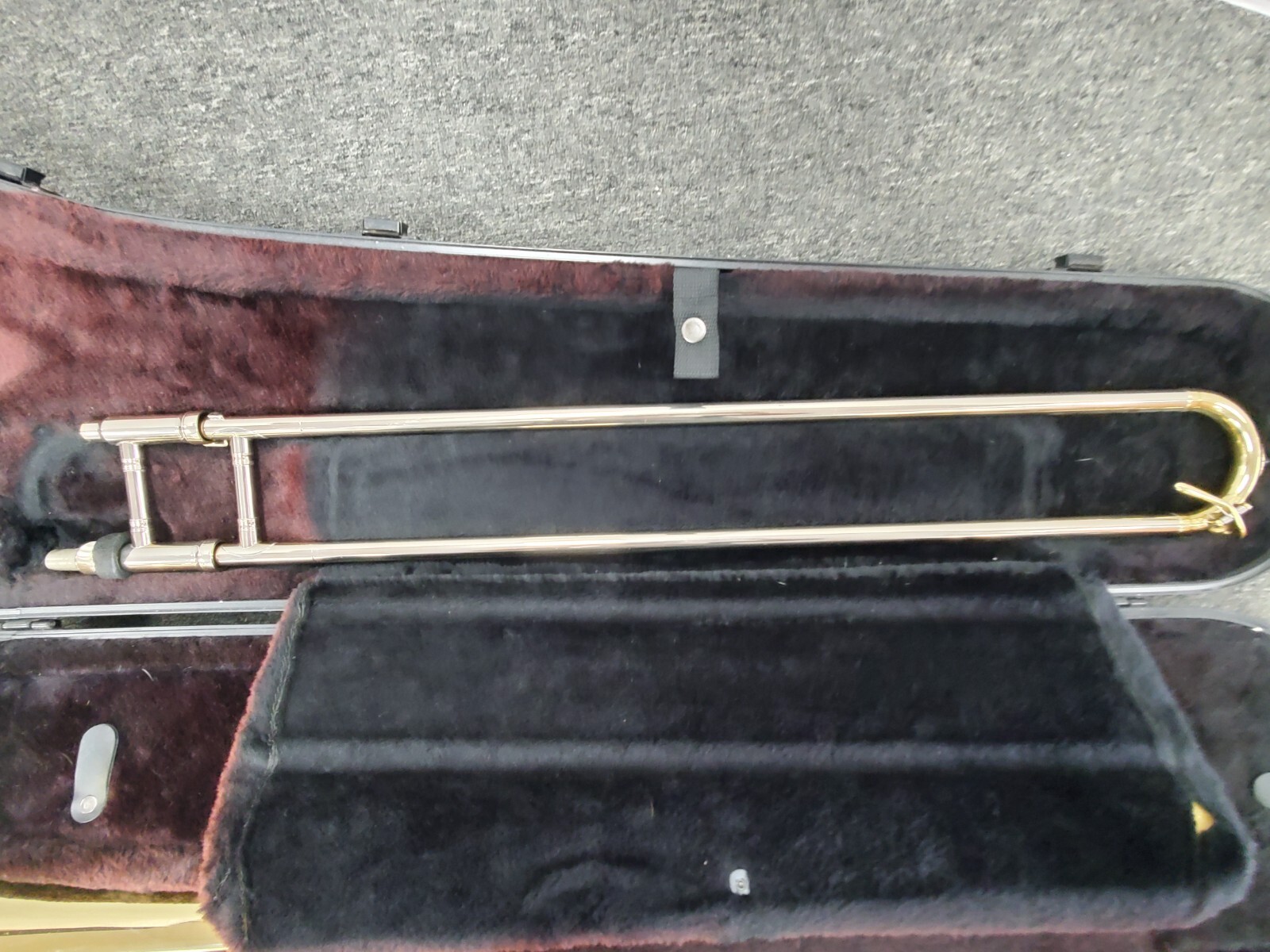 Bach Omega Trombone With Case | eBay