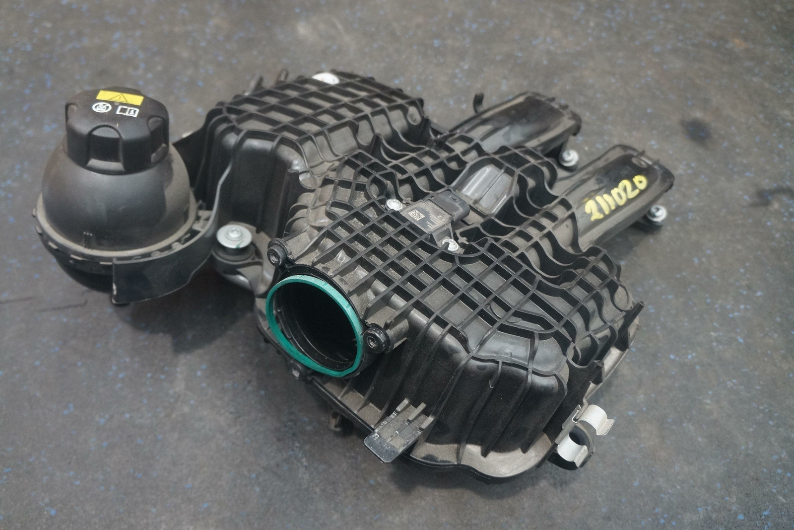 Engine Upper Air Intake Manifold 11618530103 OEM BMW i3 2014-20 | eBay