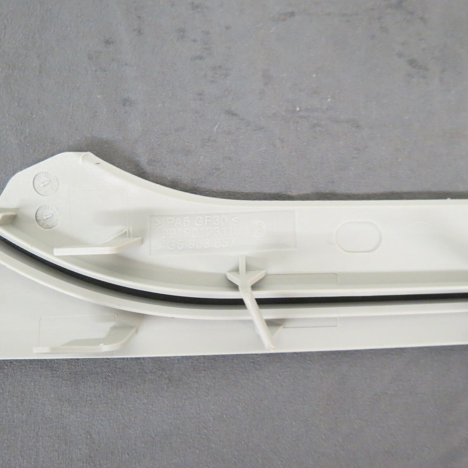 OEM Audi A6L C7 2012-2018 Roller Sun Blind 4G5 846 305 Track & 4G5 863 ...