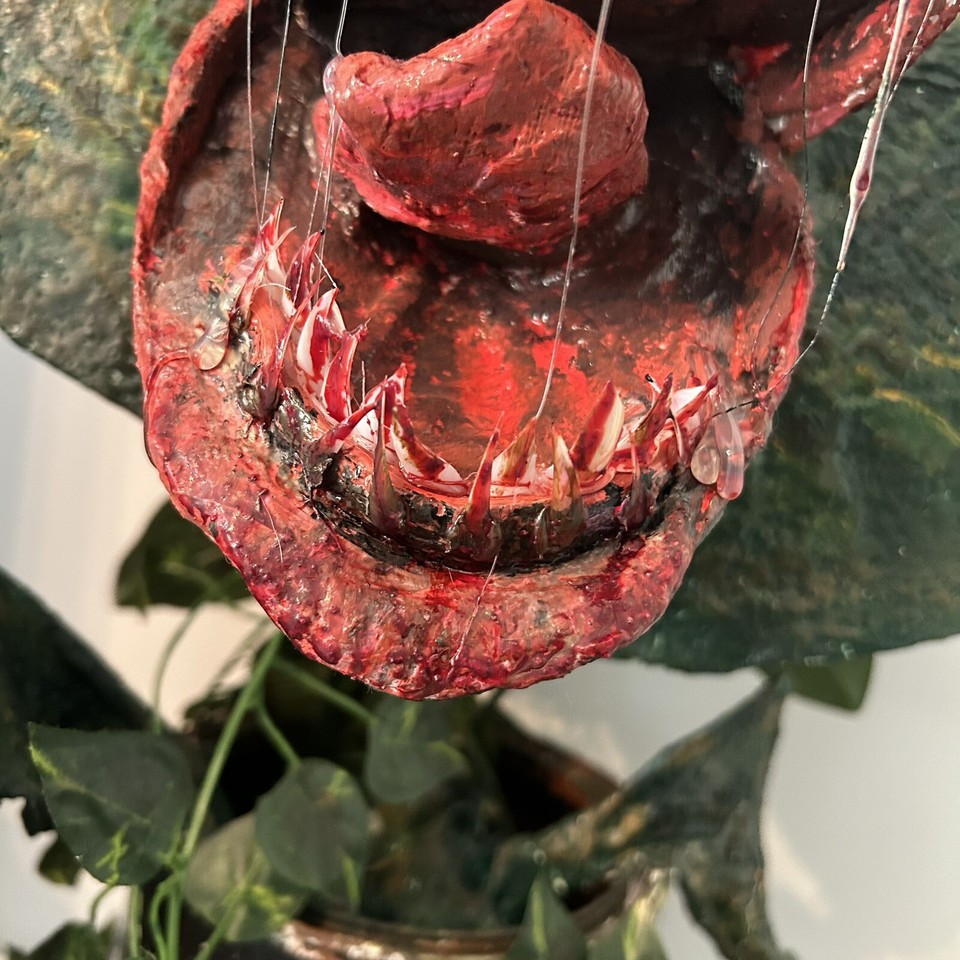 Audrey ii Prop Plant Amazing 22.5” Tall 24” Wide Little Shop Of Horrors ...