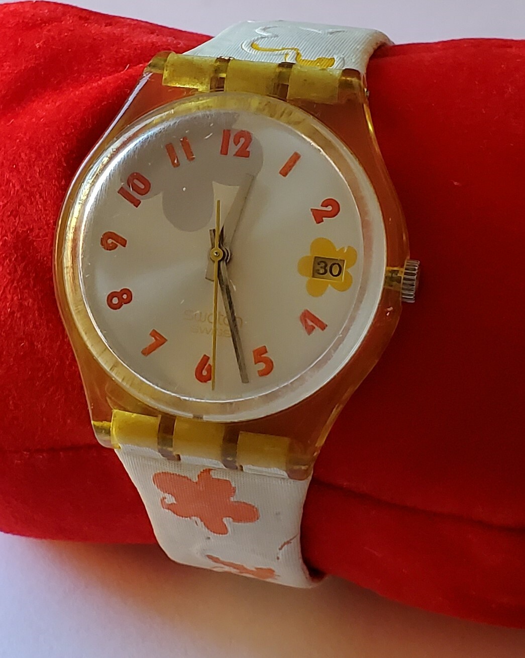 2004 swatch watch Flower face GA402 vintage leather b… - Gem