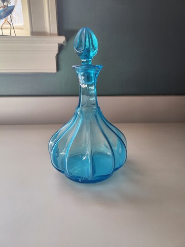 Vintage Tiara Blue Genie Bottle Decanter Indiana Glass | eBay
