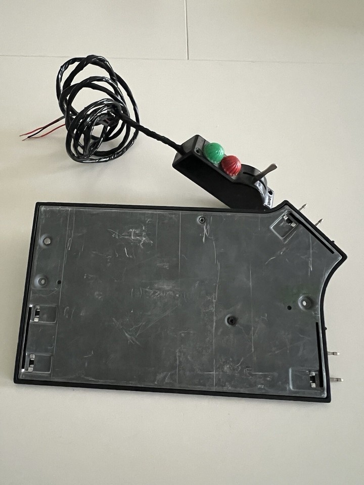 VINTAGE “FAIR CONDITION” LIONEL 0-27 RH NON DERAILING SWITCH WITH ...