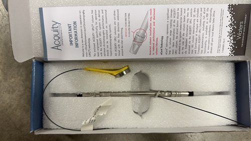 Waters 186005297 ACQUITY UPLC CSH C18 Column, 1.7 µm, 2.1X100 mm | eBay