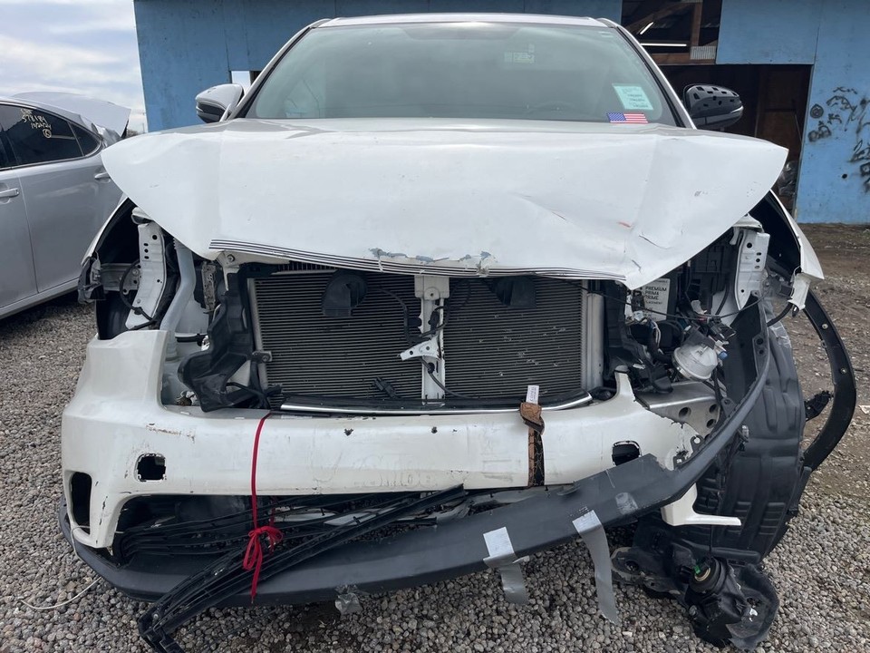 ENGINE FUSE BOX OEM 14-16 TOYOTA HIGHLANDR 1YR WRNTY | eBay